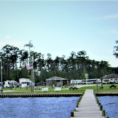 Photos - River's Edge Family Campground